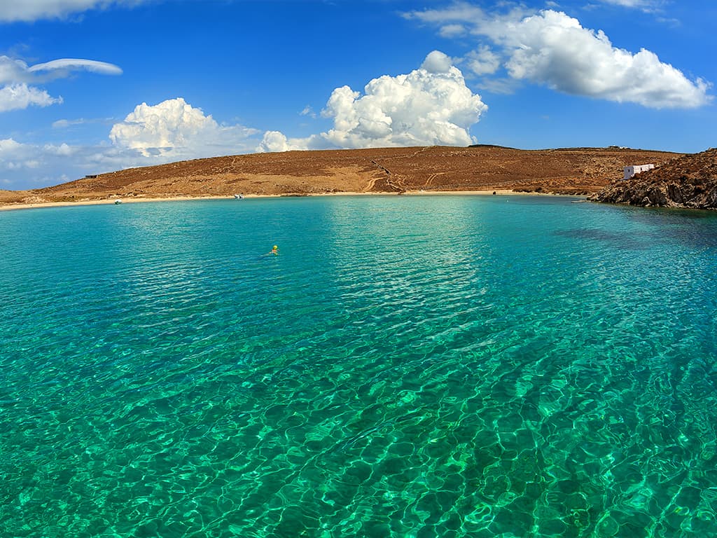 Discover the virgin Rhenia Island